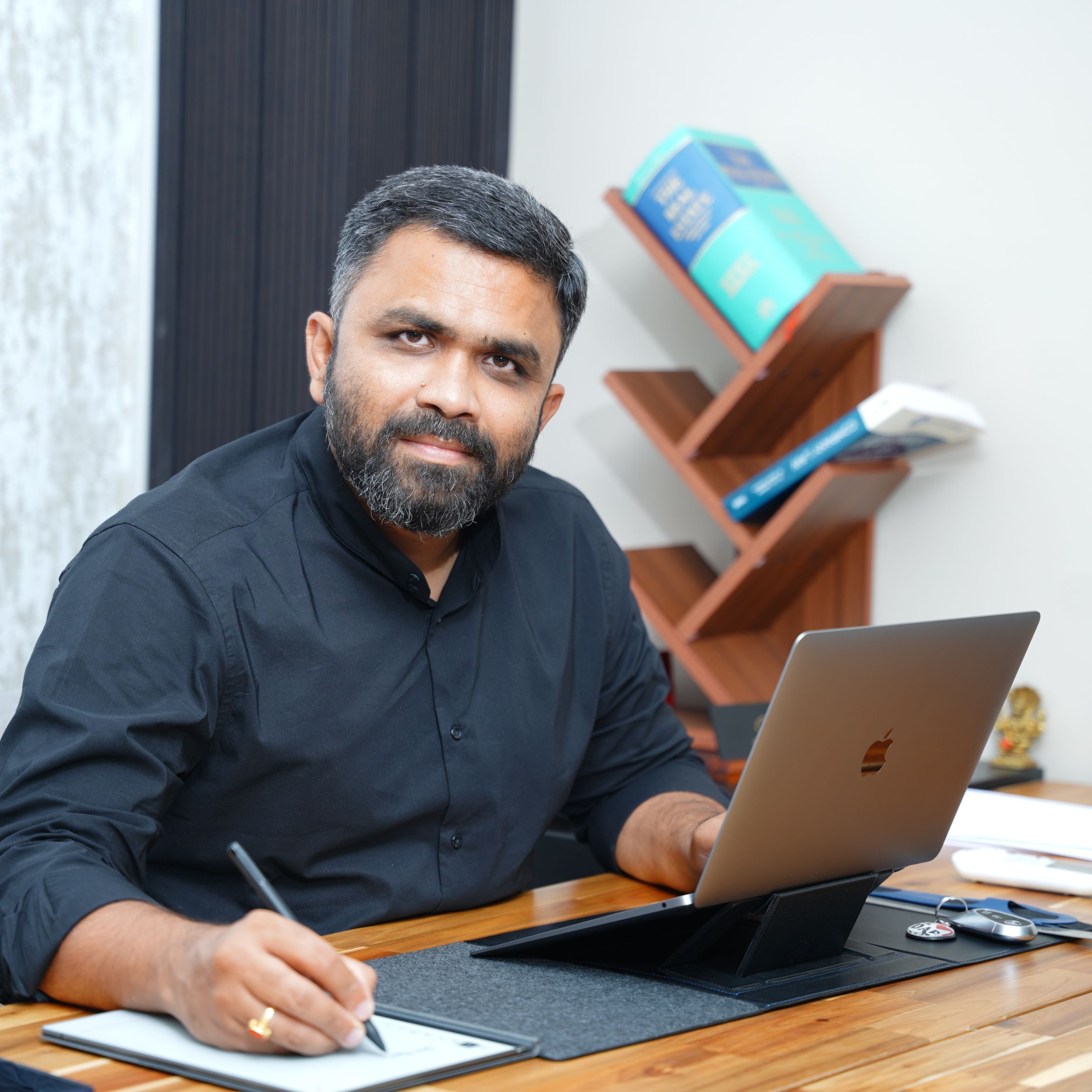 Home - luminousecc.com